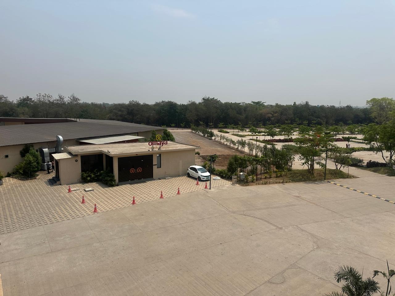 Hotel Omaya Garden 𝗕𝗢𝗢𝗞 Raipur, Chhattisgarh Hotel