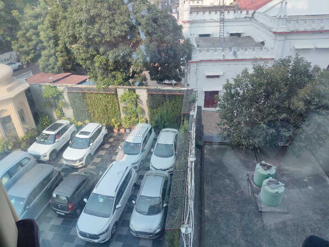 Radisson Lucknow City Center 𝗕𝗢𝗢𝗞 Lucknow Hotel