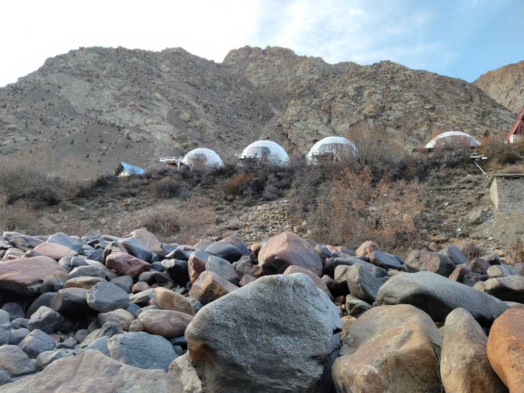 Reviews of YOLO Outdoors - Riverside Luxury Domes, Jispa - Camp in Lahaul