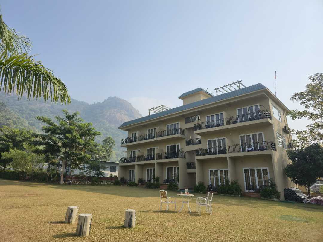 Matha Forest Resort 𝗕𝗢𝗢𝗞 Purulia Resort