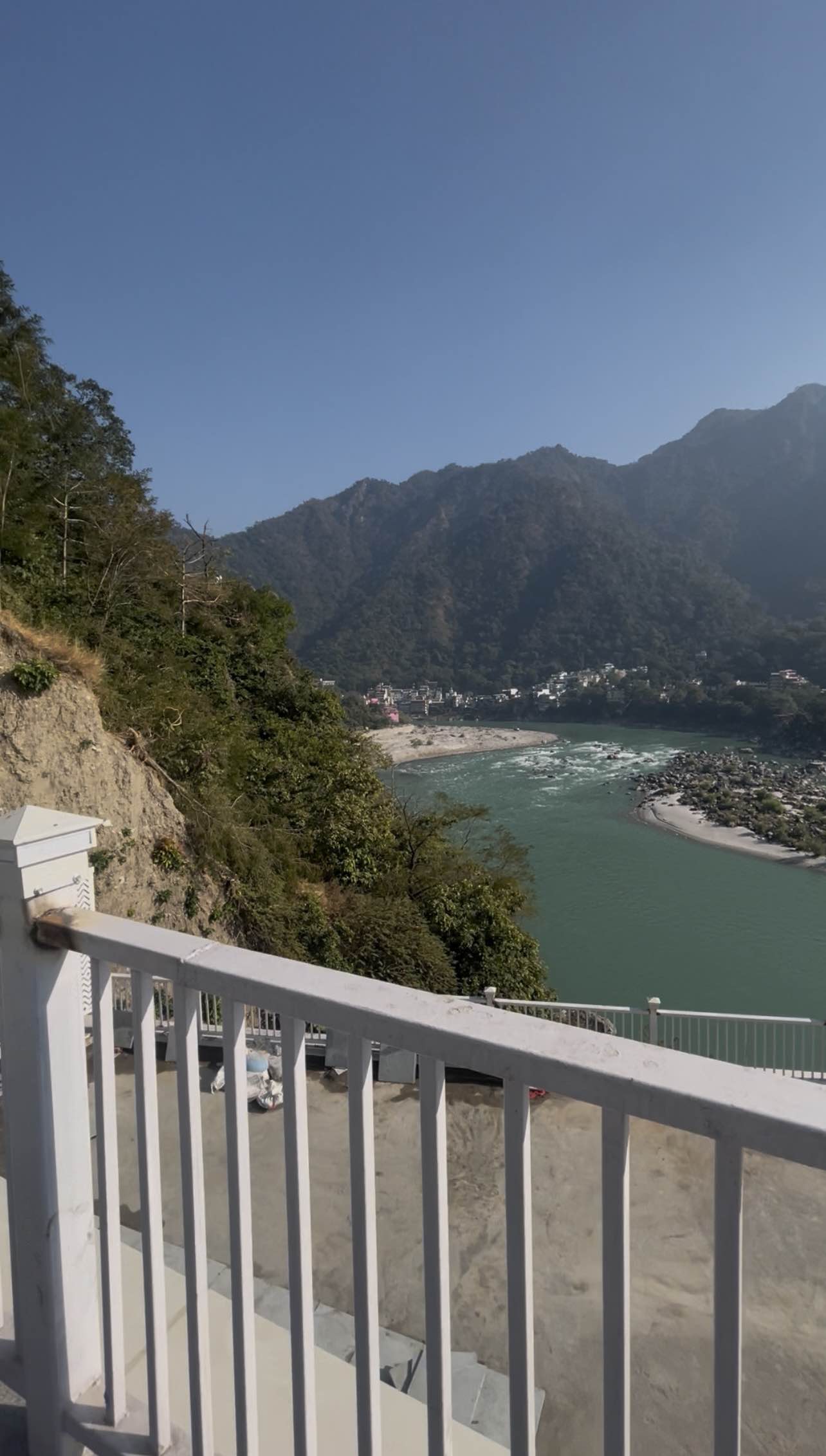 Lemon Tree Premier, Rishikesh 𝗕𝗢𝗢𝗞 Rishikesh Hotel
