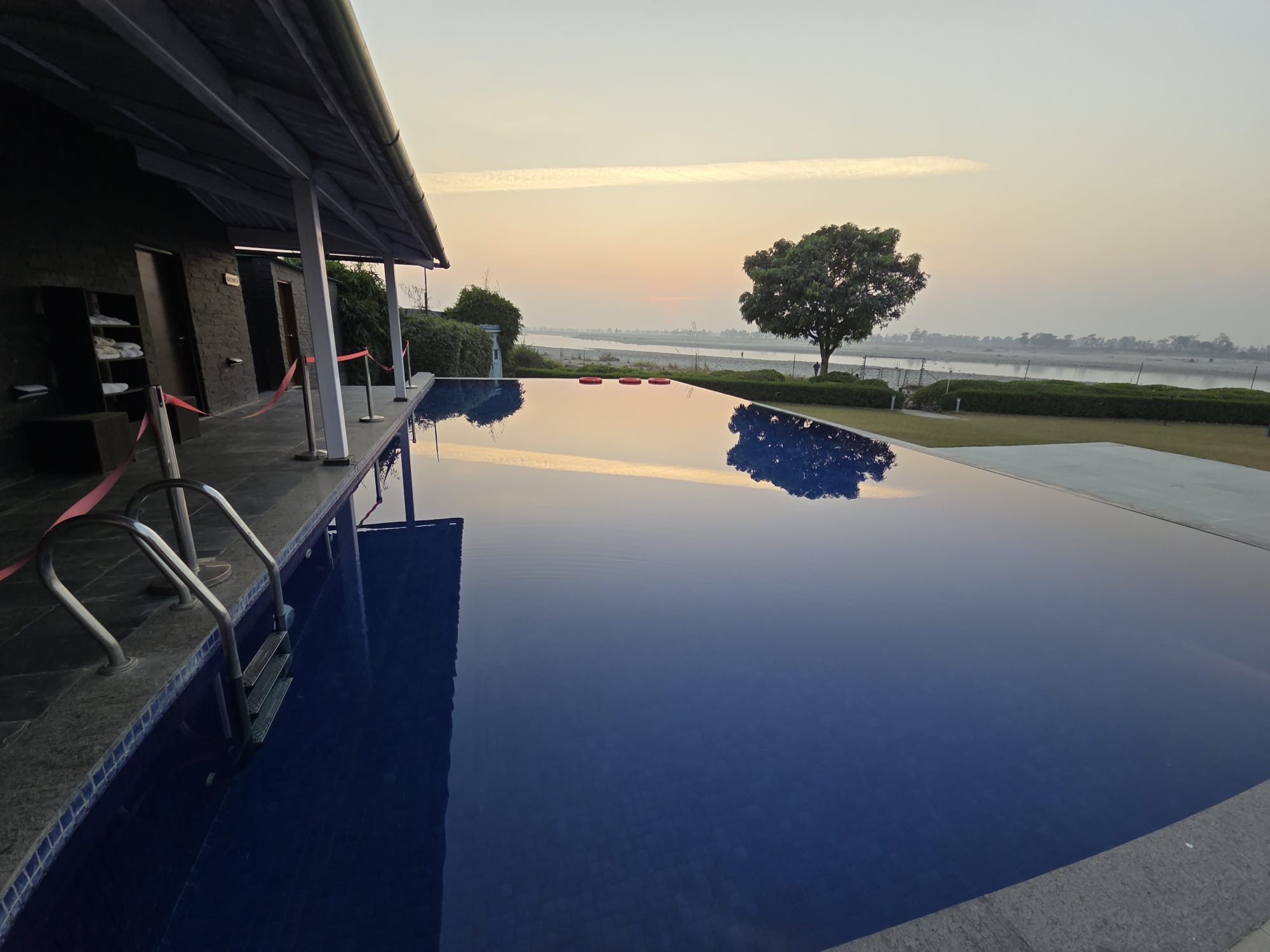 Amatra By The Ganges 𝗕𝗢𝗢𝗞 Haridwar Resort